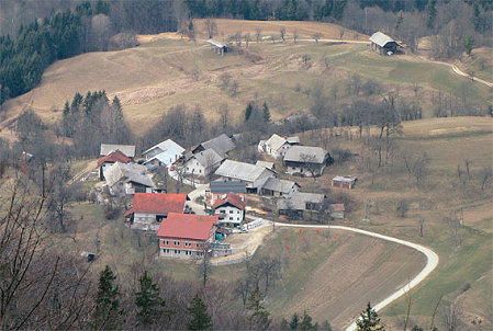 zaselek Kostrevnica pri Izlakah